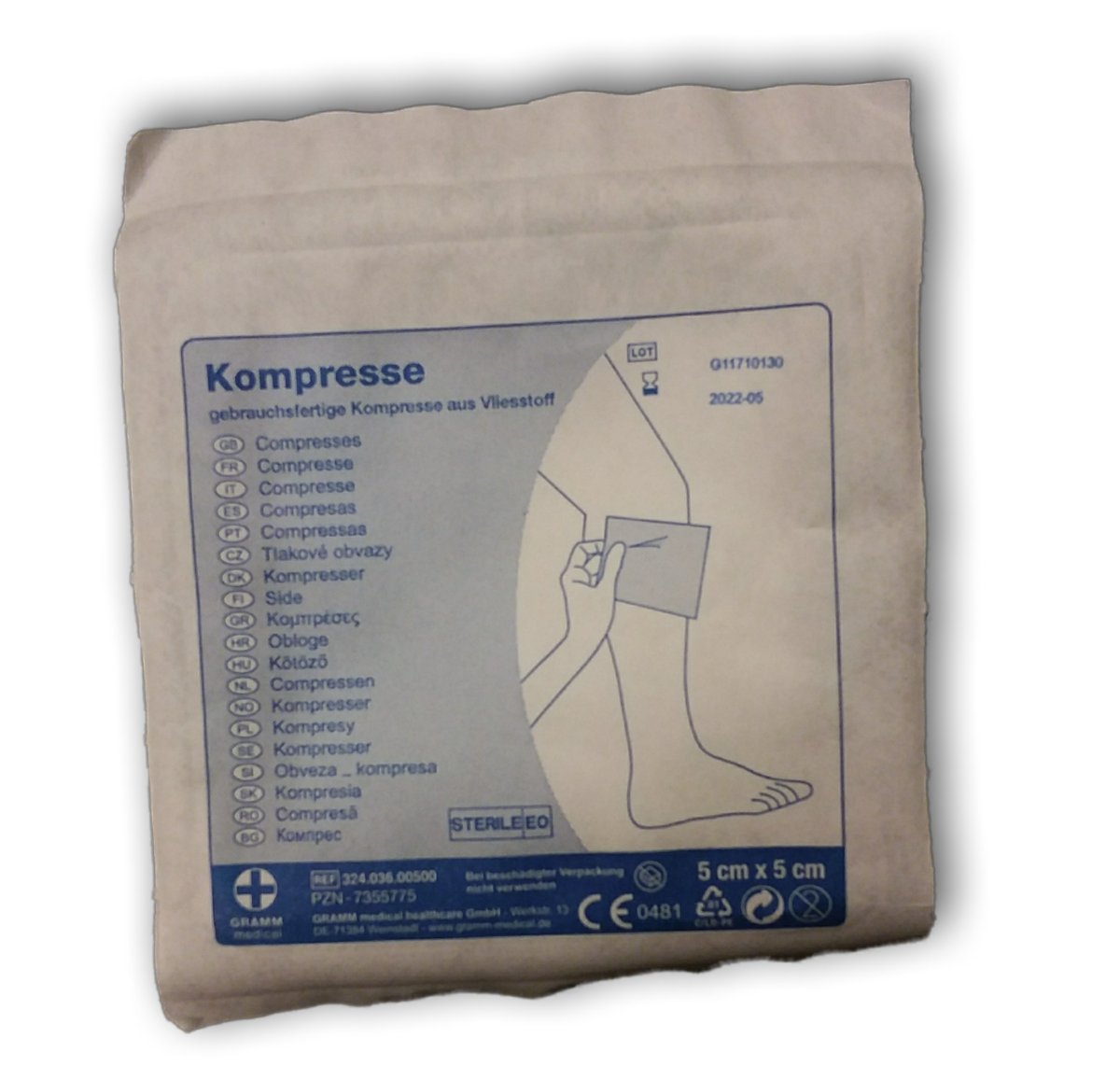 Sterilt fleecekompres 5 x 5 cm pk. m/ 2 stk. - udløbet på dato kun til ...